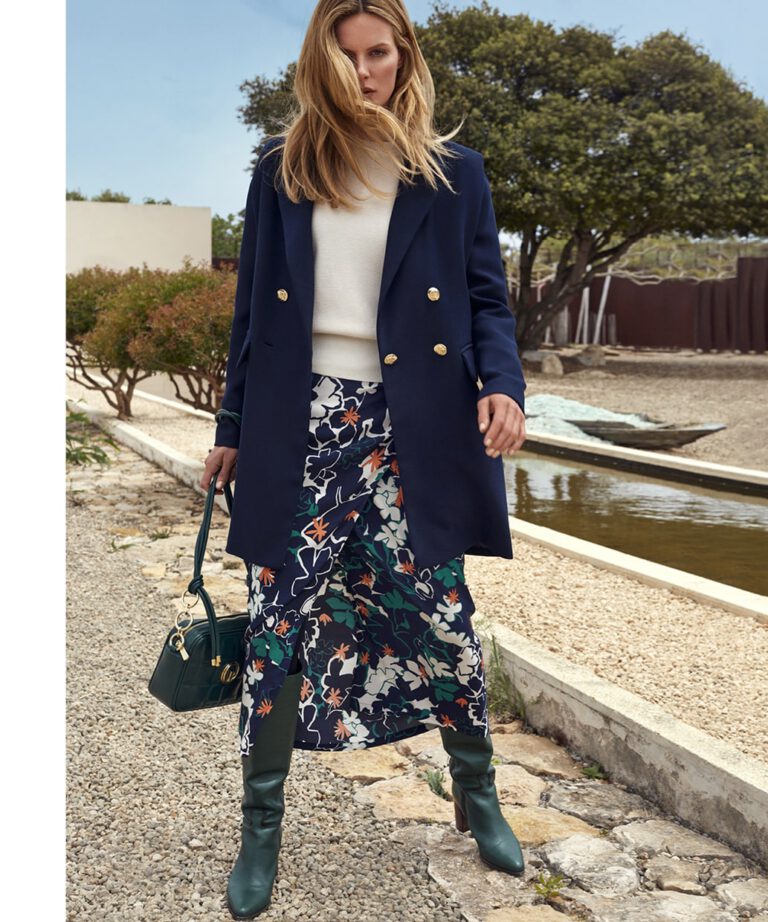 Caroline Biss - Autrement féminin